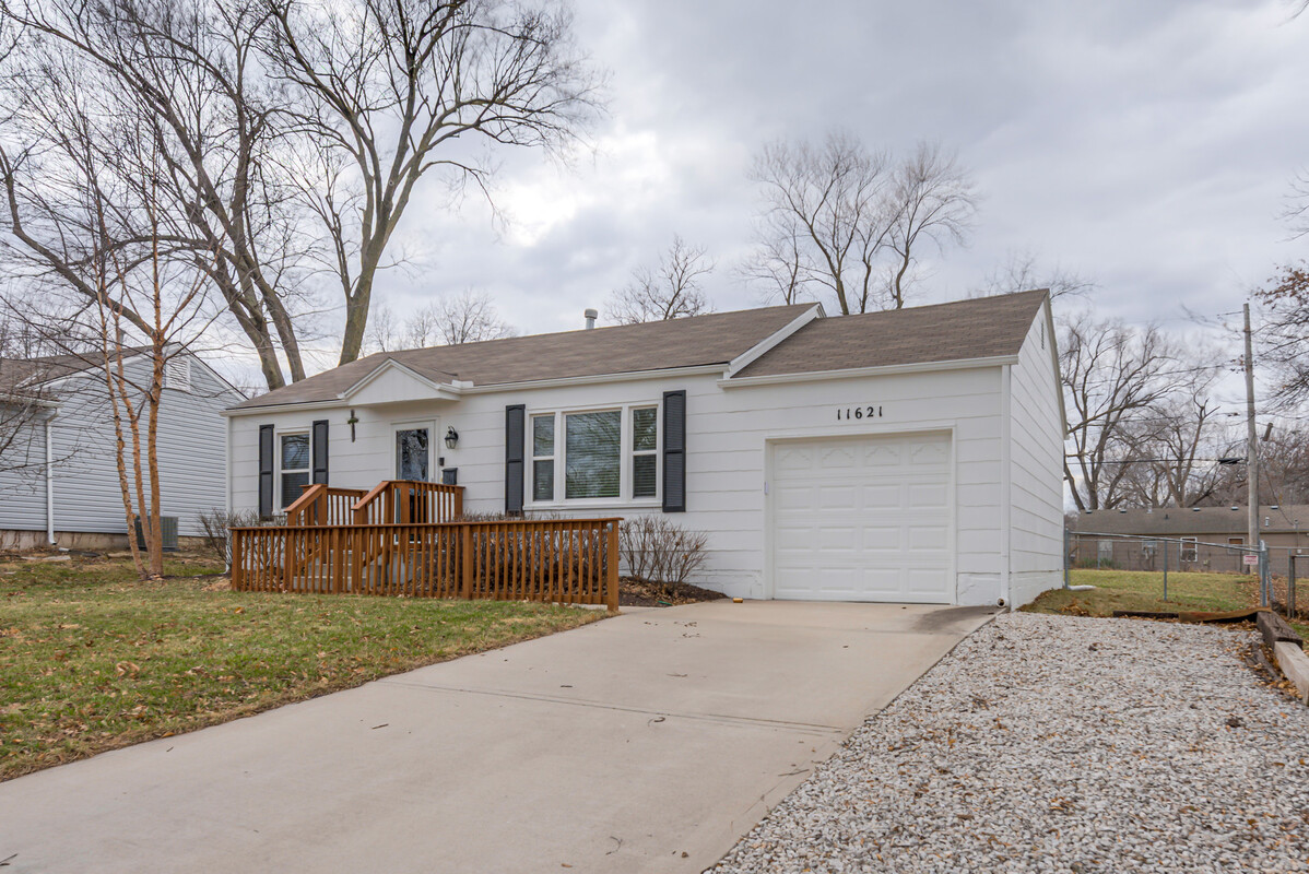 11621 W 68th Street